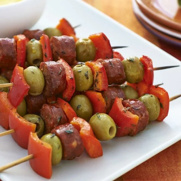 Chorizo and Olives Pinchos Recipe | Authentic Spanish Tapas — Omar ...