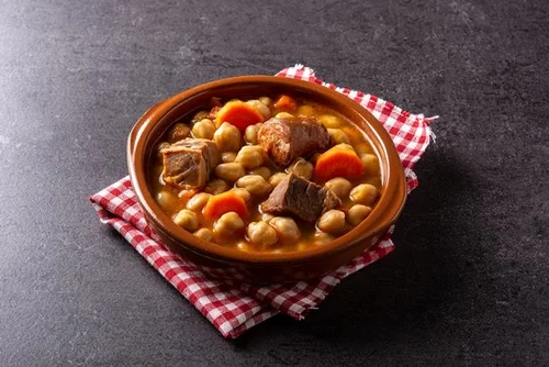 Authentic spanish stew recipe: A traditional family favorite — Omar ...