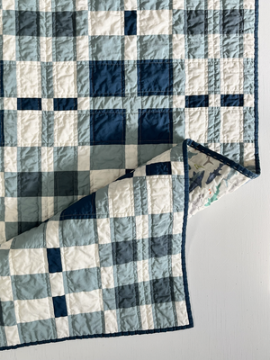 Grid View Quilt Pattern — Zahm Co.