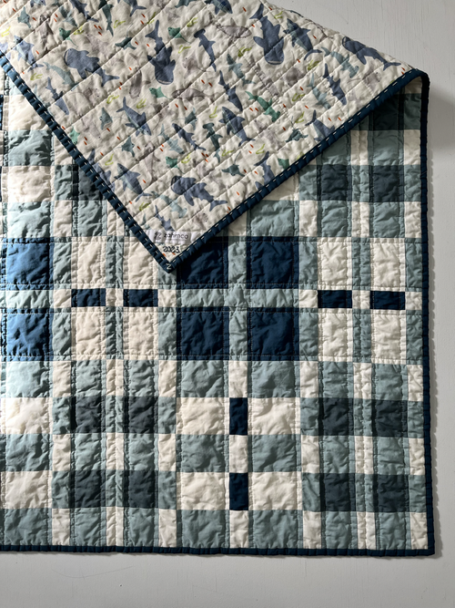 Grid View Quilt Pattern — Zahm Co.