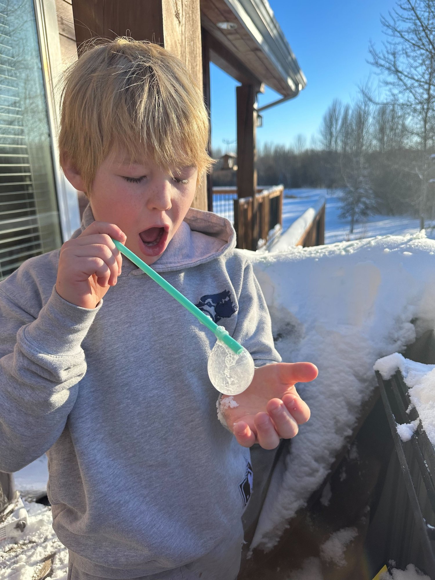 How our tiny homes and our family are surviving the coldest temperatures on the planet ...