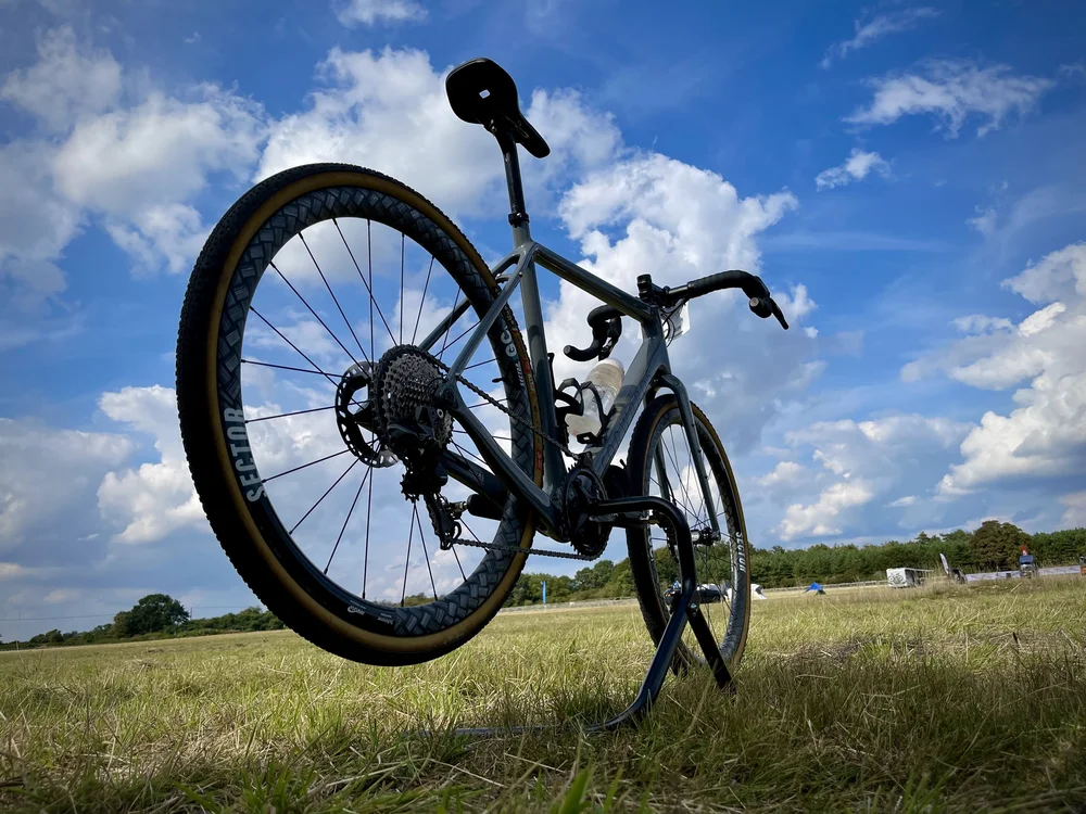 Forwards GR20 Gravel Race Bike — Forwards