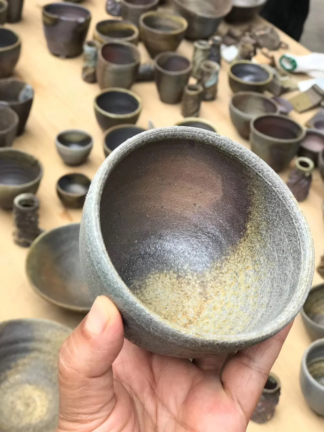 Quartz Inversion—pandemic ceramics by 64 international artists