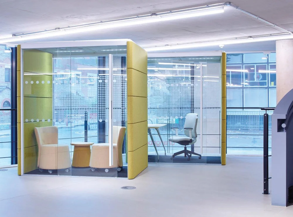 Acoustic Screens for Acoustic Zoning | Customisable | Resorb