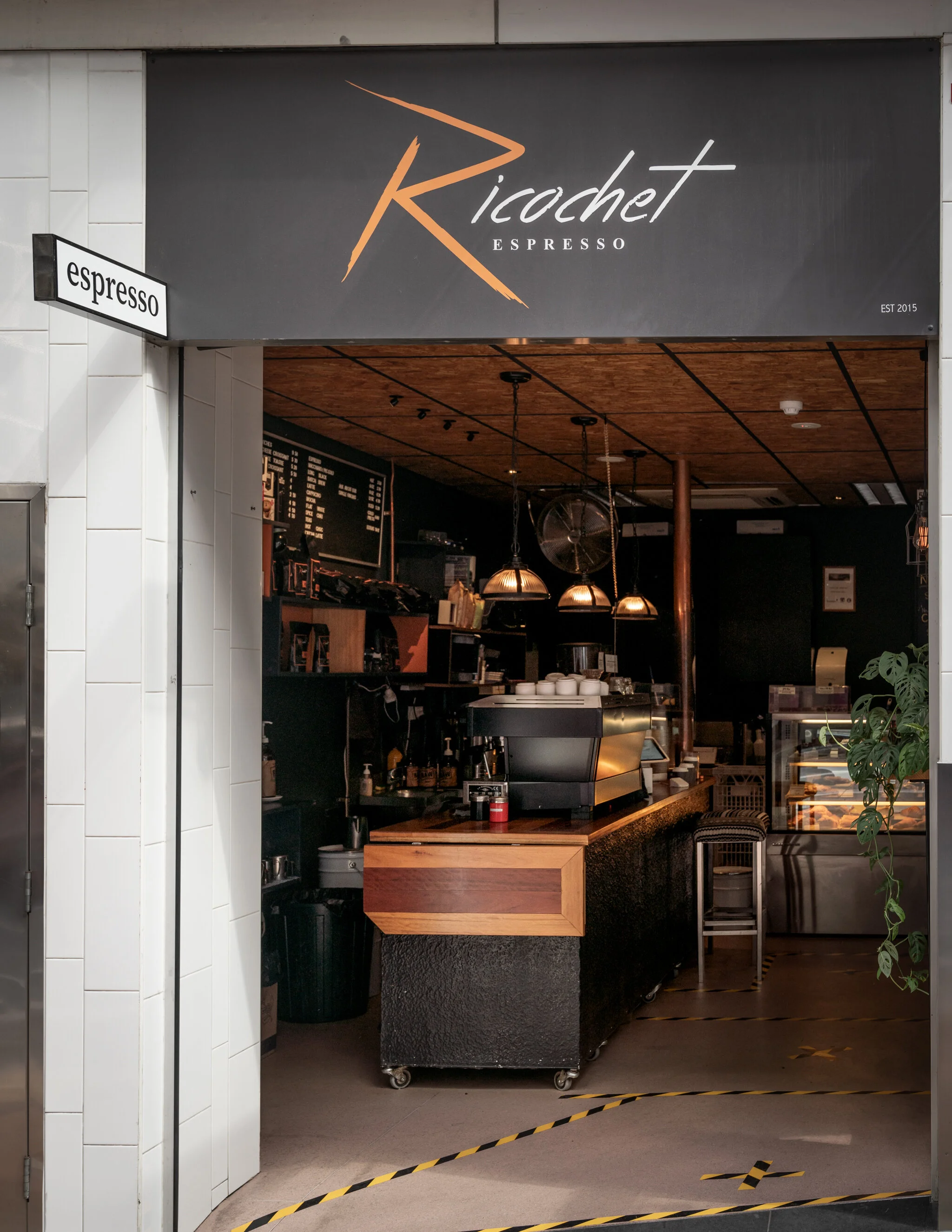 Brisbane Cafe & Coffee Roastery - Ricochet Espresso