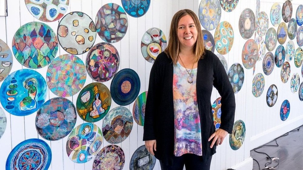 Women’s History Month: Local Spotlight, Sara Roizen! — The Artful Life