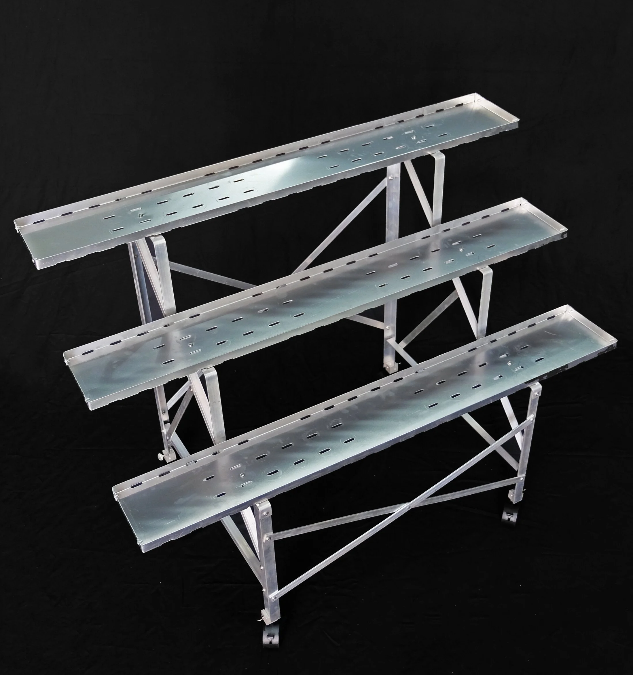 Plant Stand Factory | Plant and Orchid Stands and Accesories