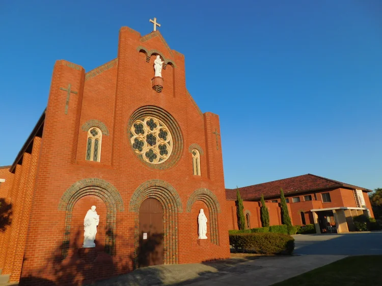 Visit — Holy Trinity Carmelite Monastery