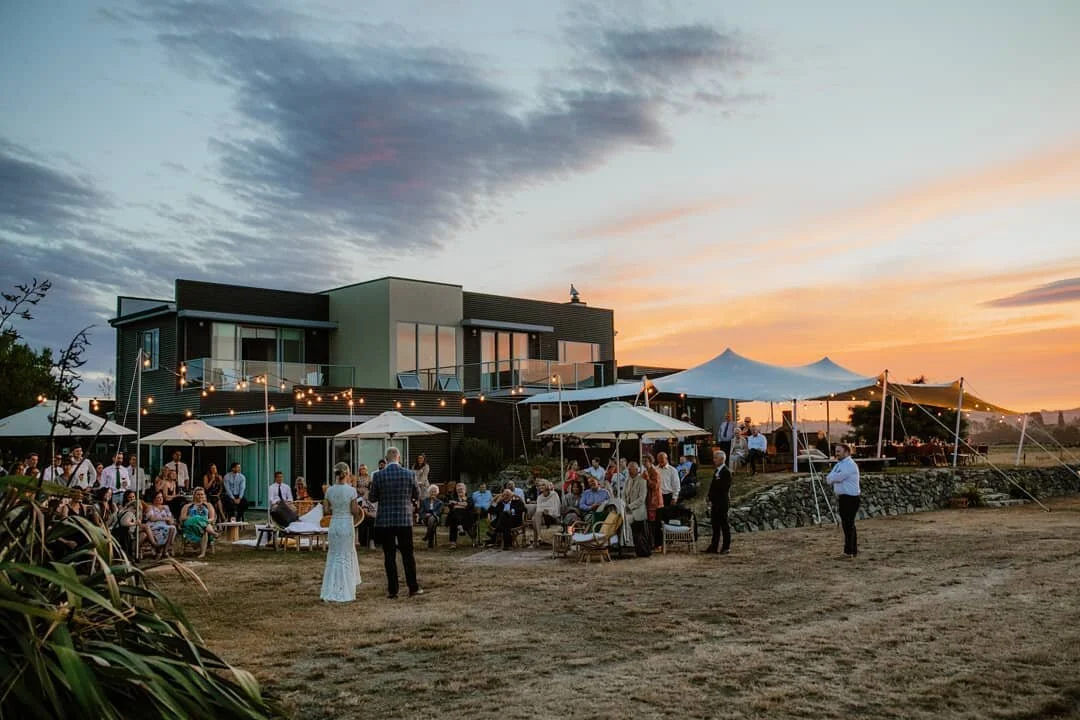 Appleby House & Rabbit Island Huts, Nelson Accommodation