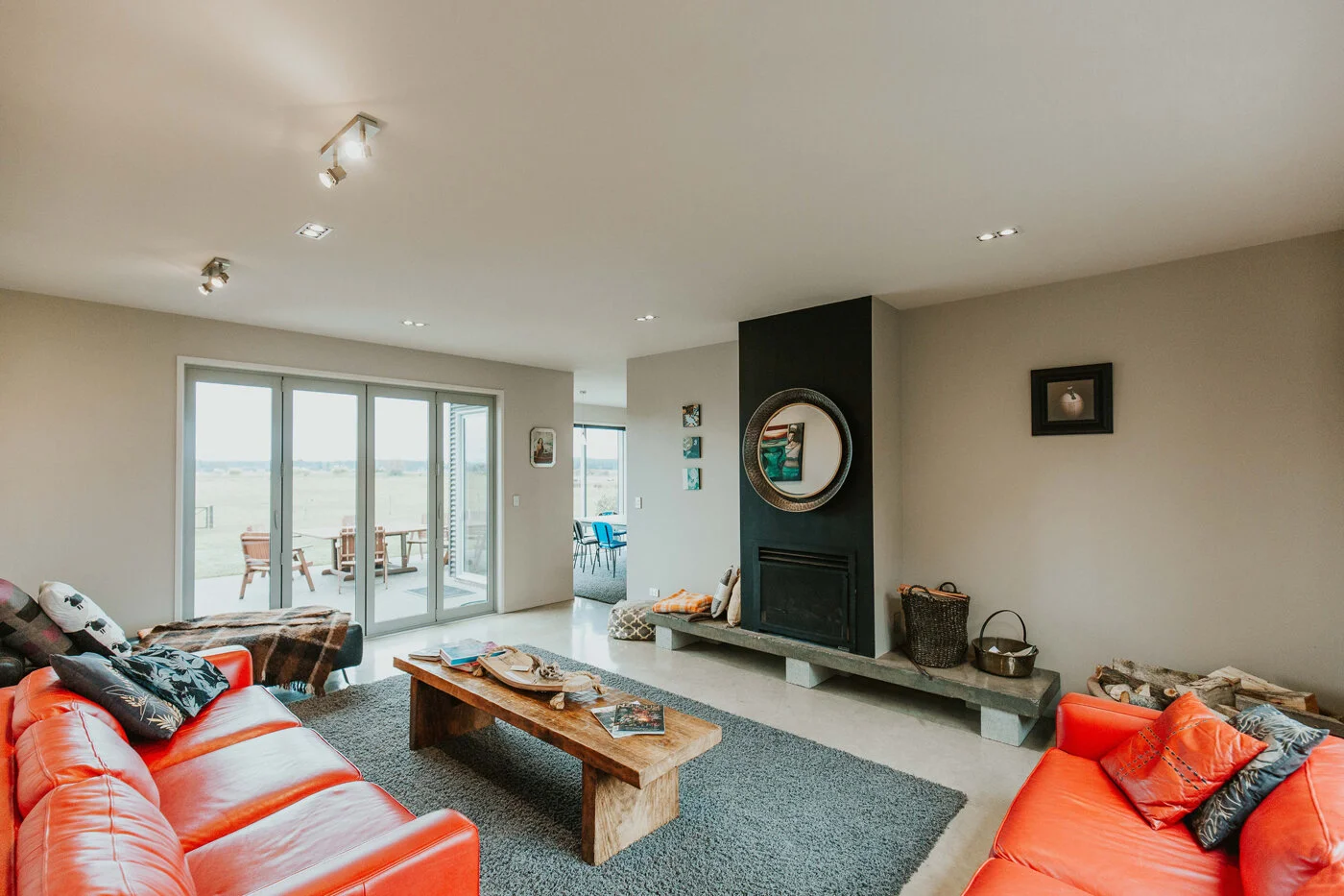 Appleby House & Rabbit Island Huts, Nelson Accommodation