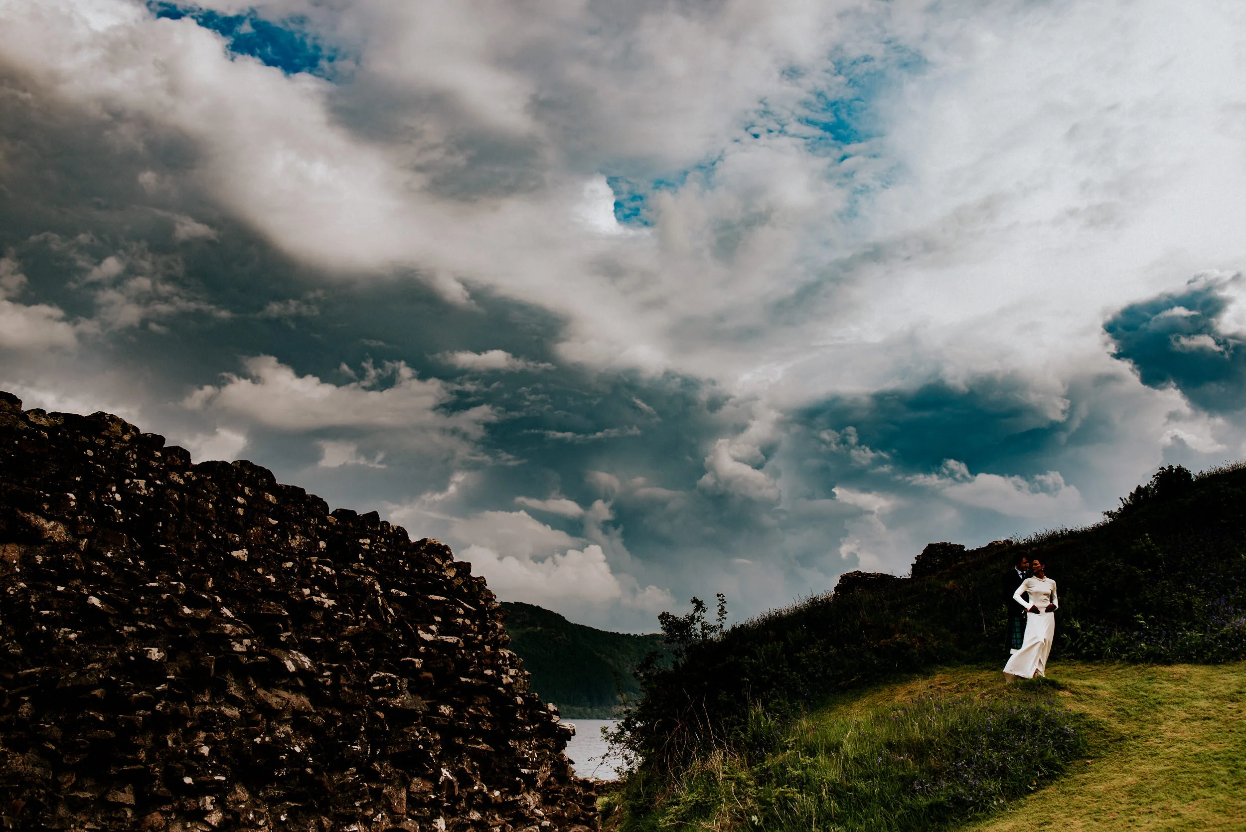 Urquhart Castle Loch Ness Destination Wedding in Scotland | Nicola and ...