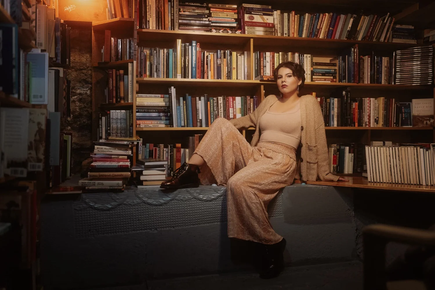 Inspiration for Your Bookstore or Library Photoshoot — Sunshine and ...