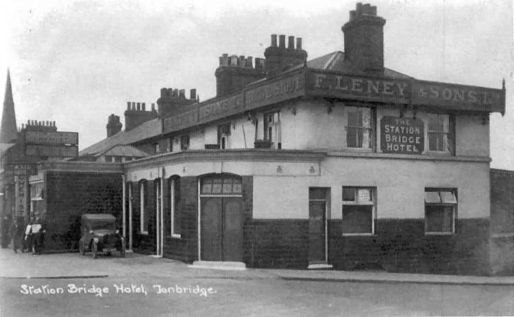 Lost Pubs of South Tonbridge — Walk Tonbridge