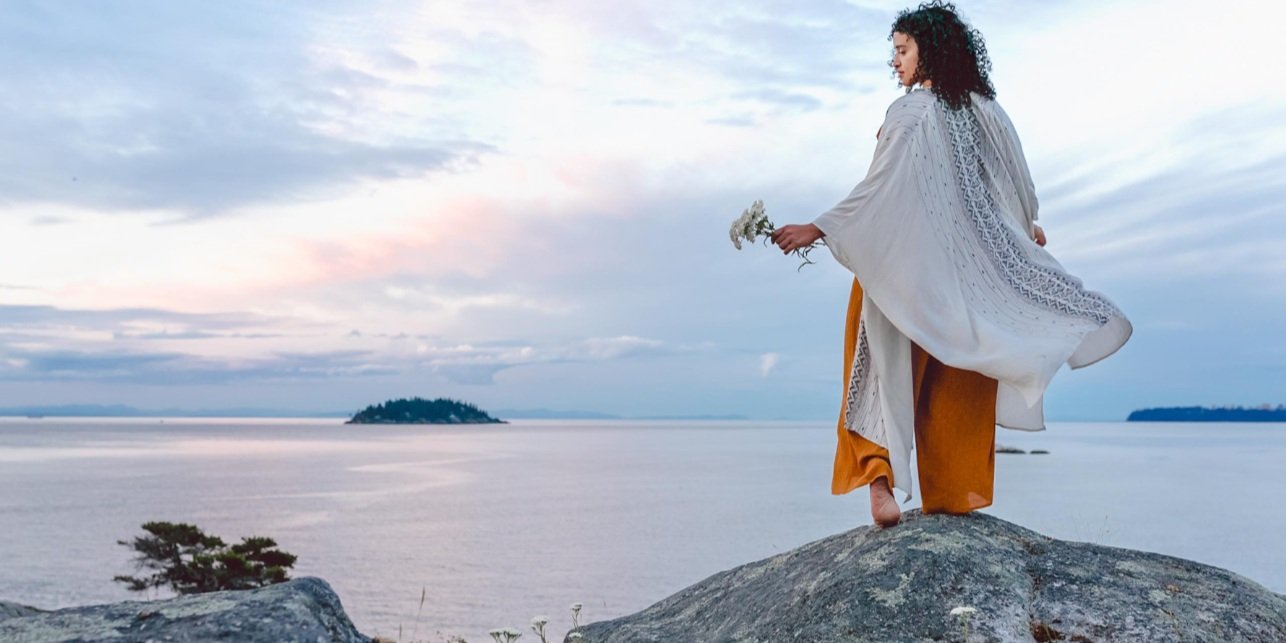 Luana Rose. Trauma Healing & Relationship Coaching For Couples