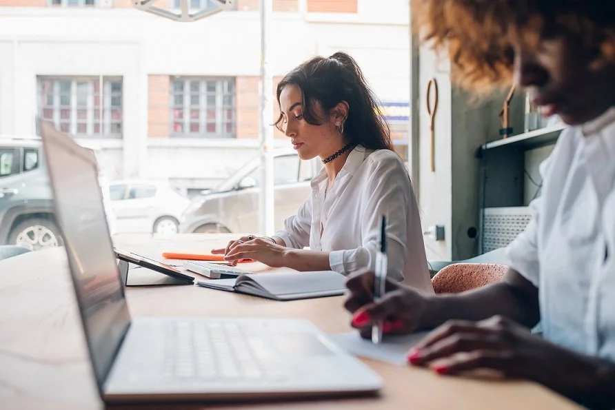 What are the Differences Between BA, BSc, and BBA Degrees? — Pacific ...