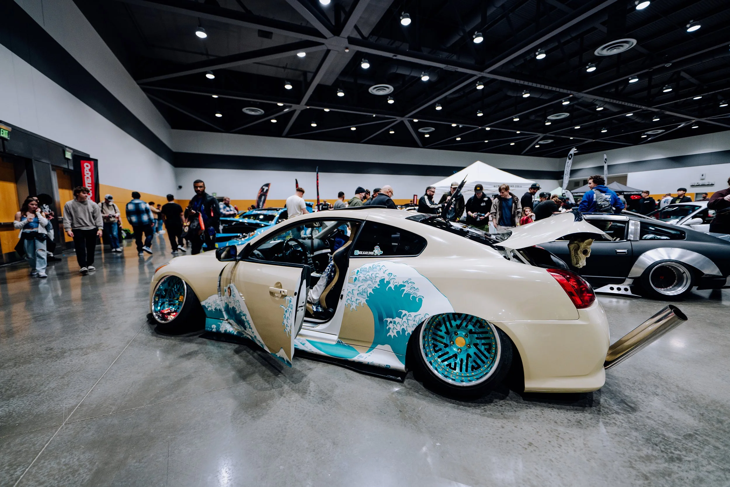 FEATURES — IMPORTEXPO