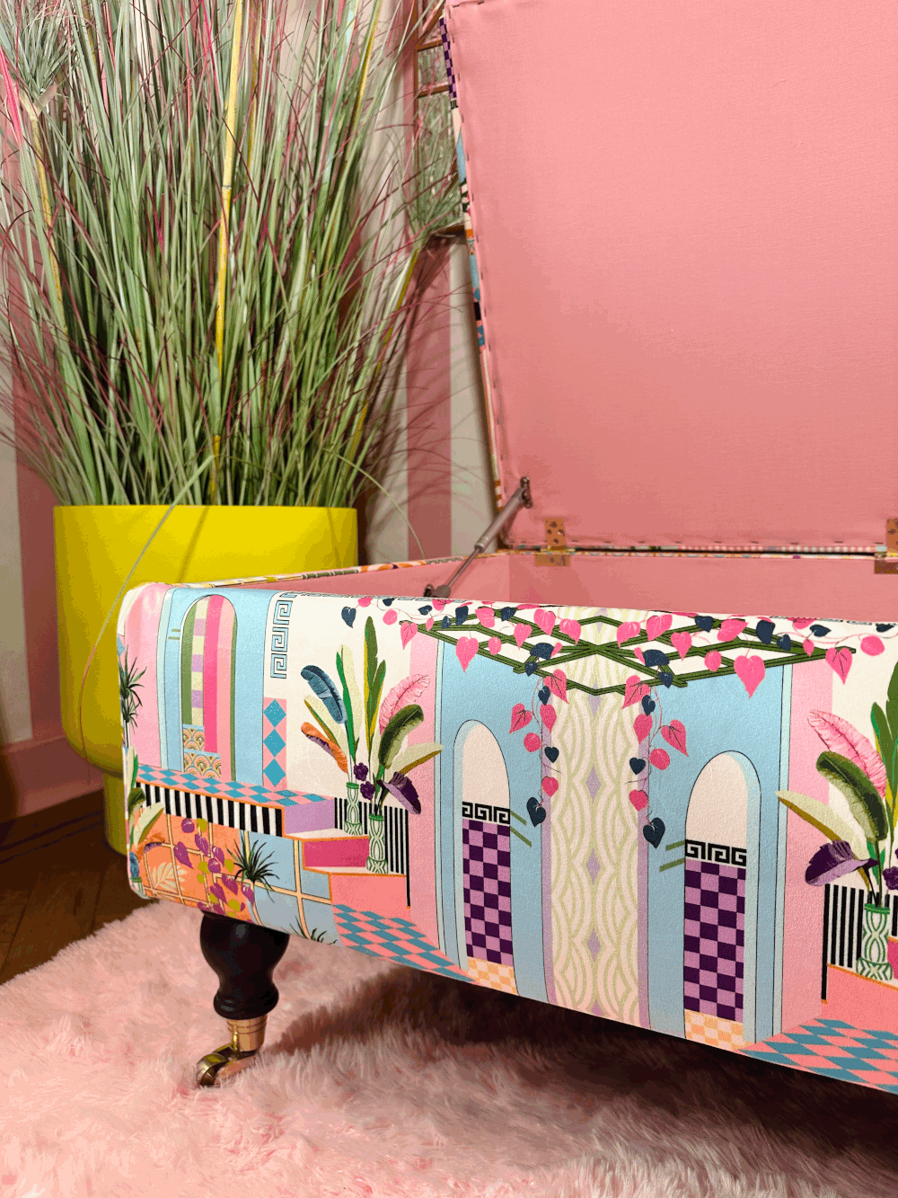 Interior Curve Deco Sea Shell in Strawberry Ice — Sparrow & Plumb ...