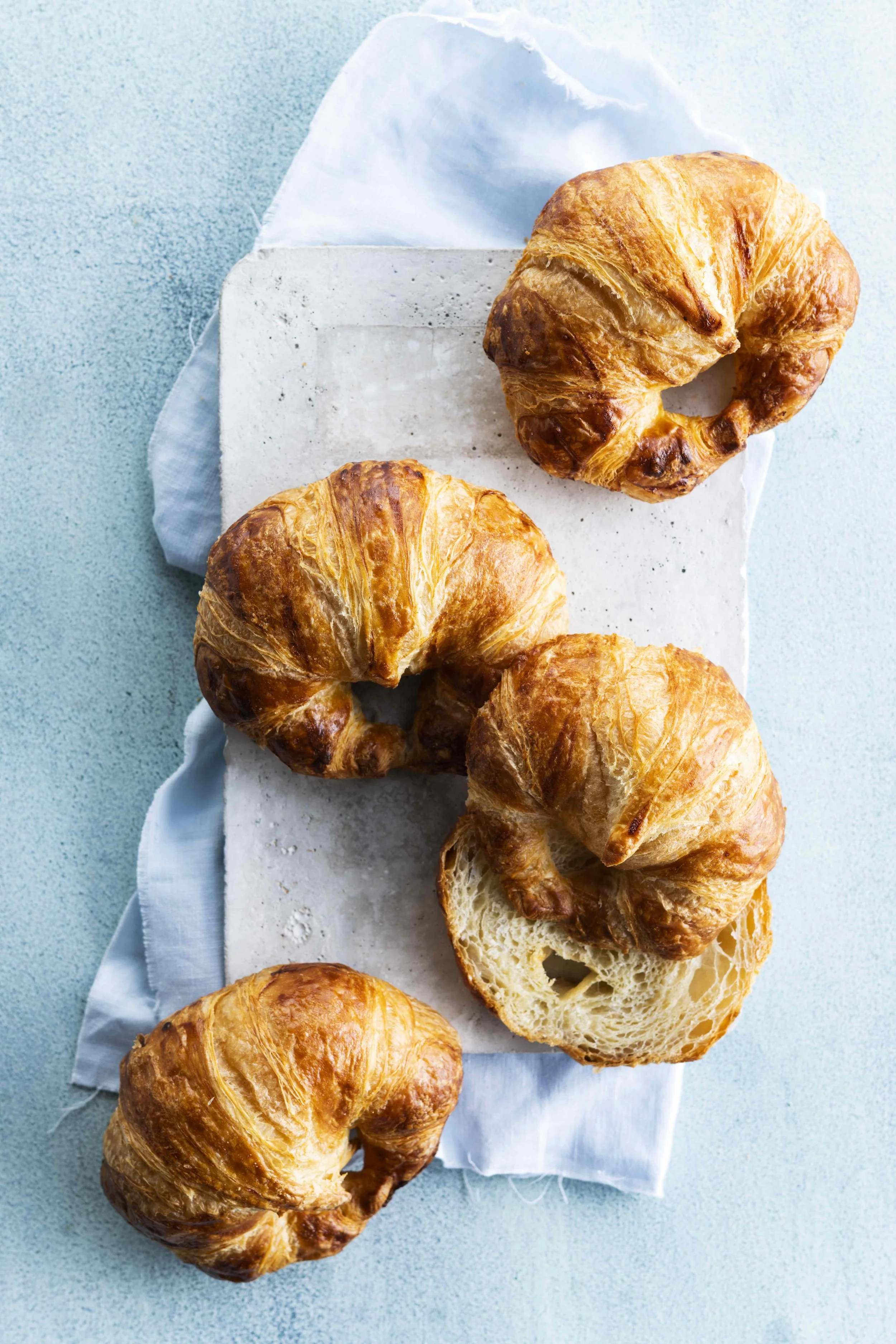 Vandemoortele (Banquet d'Or) | Bake’Up® All Butter Pinched Croissant ...