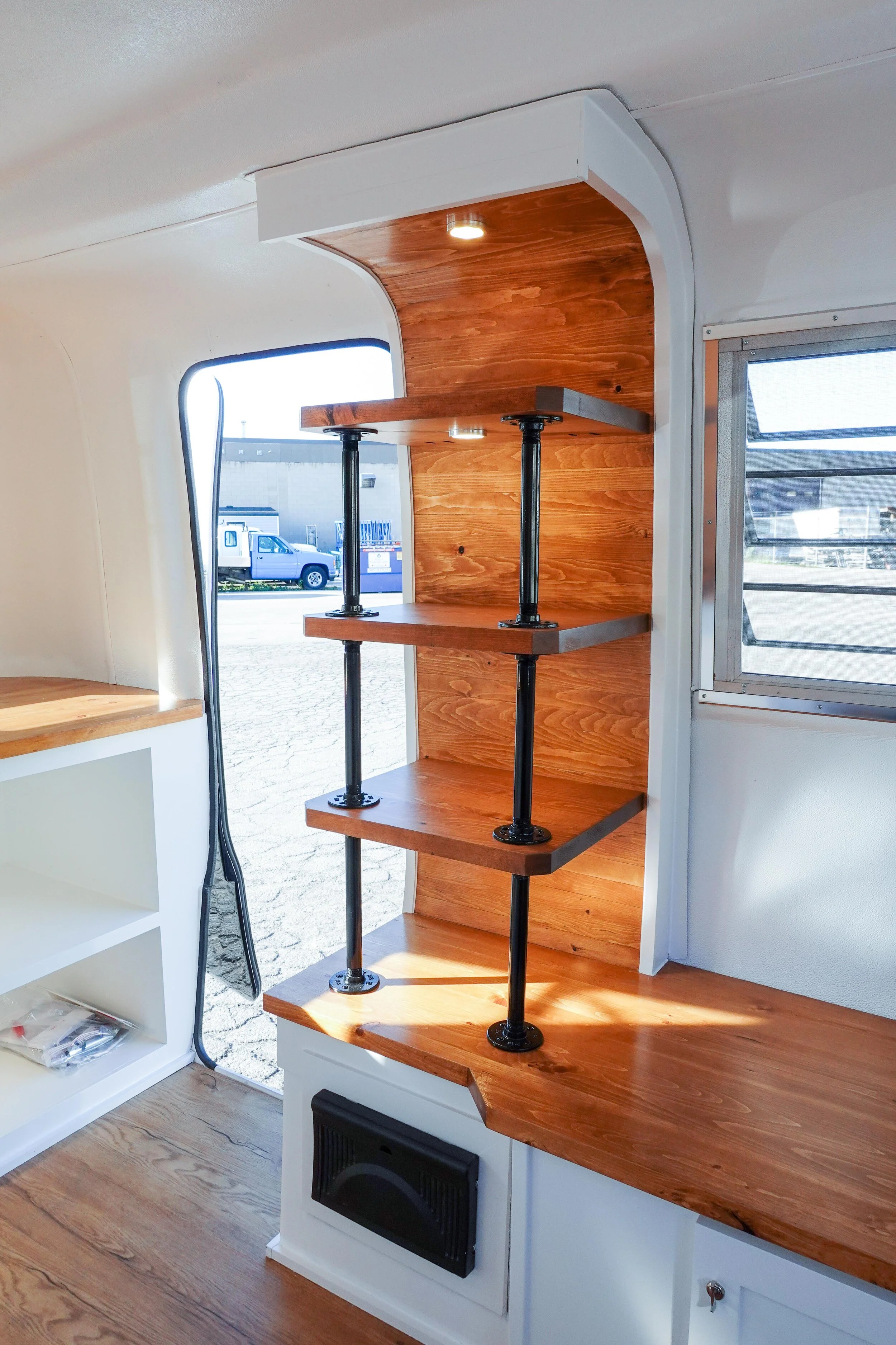 Mobile Clothing Store @shoproute26 — Nomad Custom Trailers