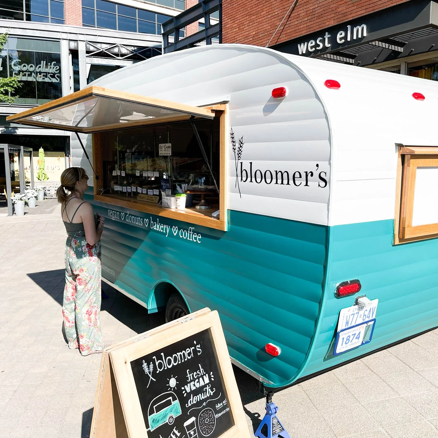 Bloomer’s Donut Trailer - Nomad 14 — Nomad Custom Trailers