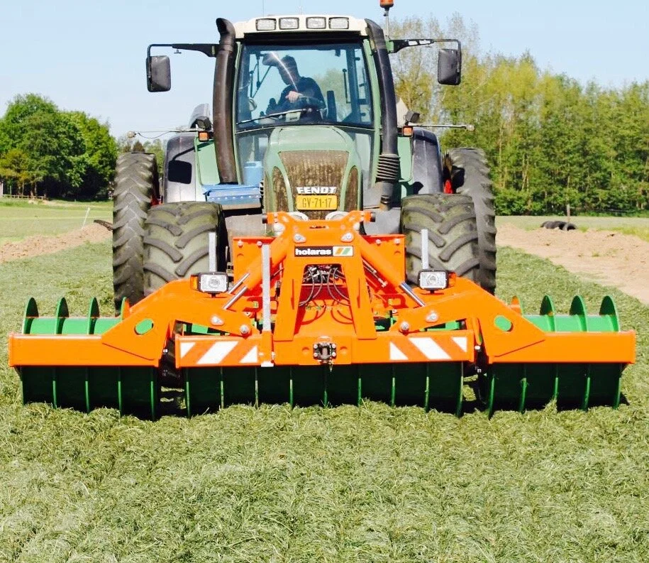 What’s best to compact the clamp – big tractor tyres or train wheels ...