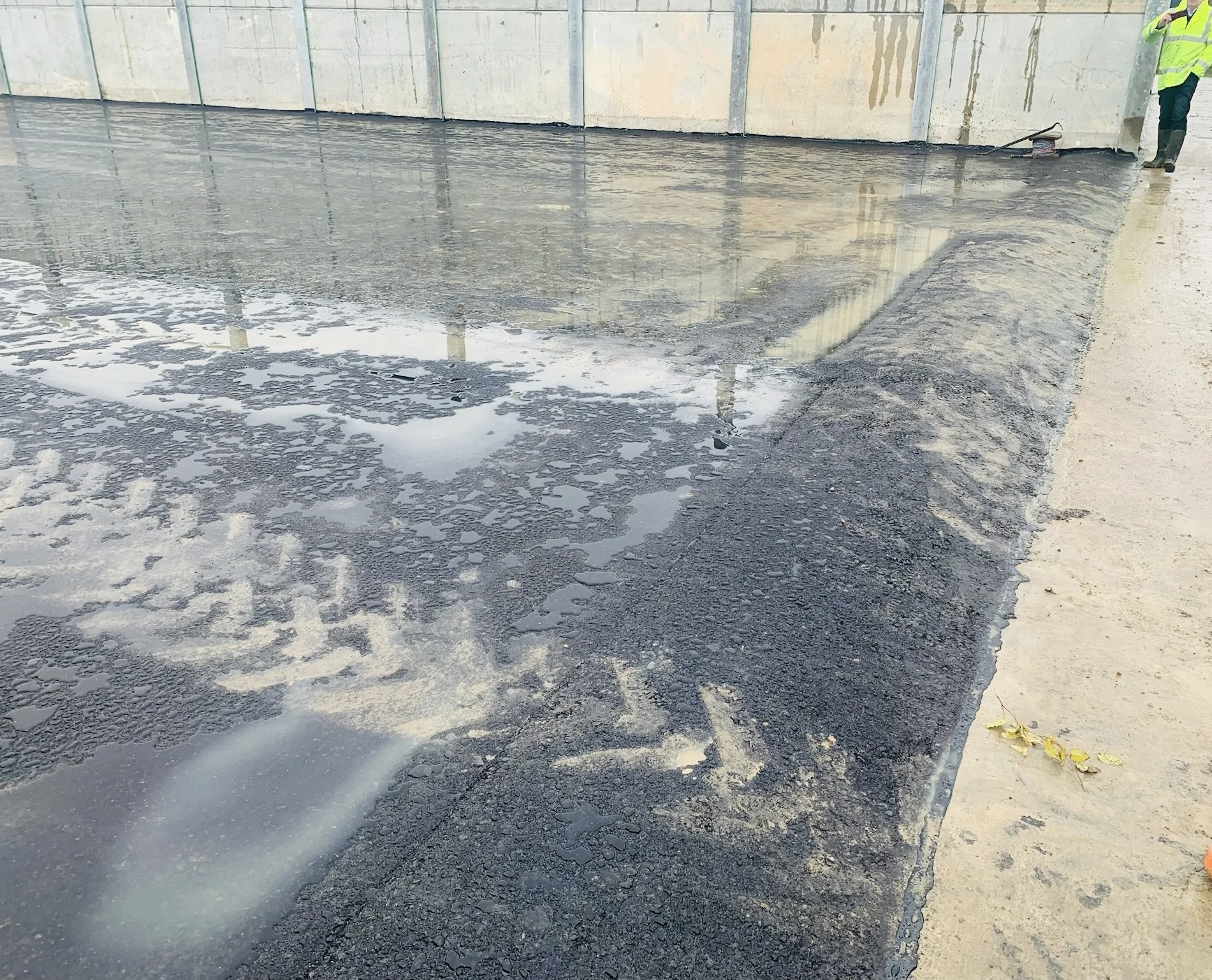 How to keep silage effluent off clean areas? — The Silage Consultant