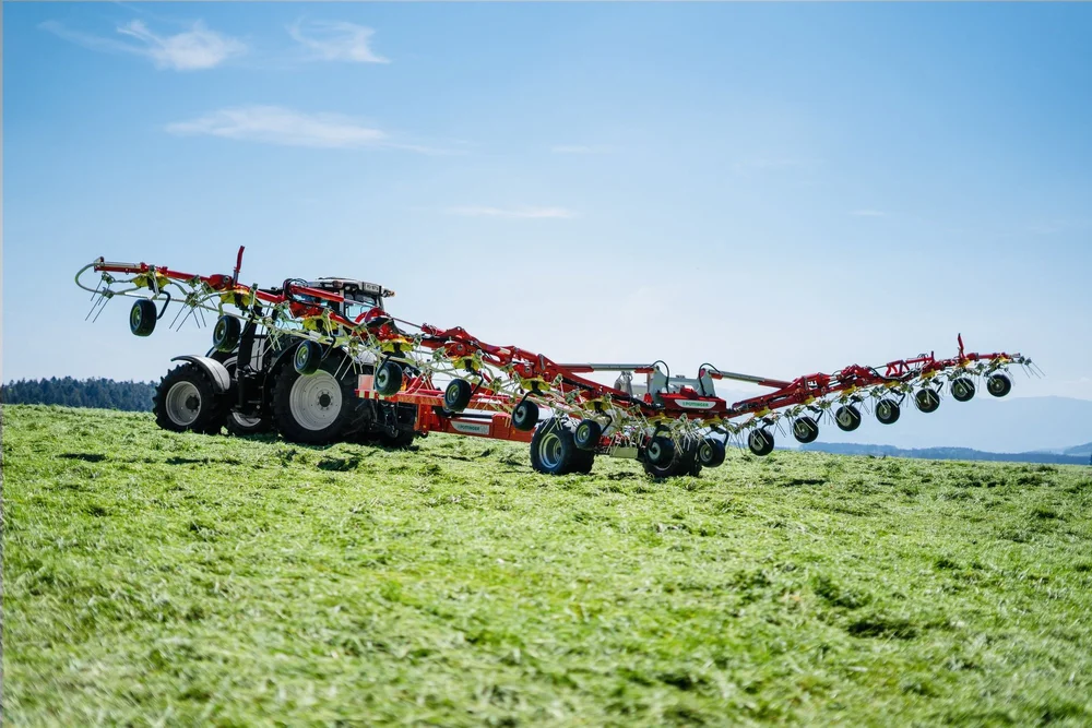 Choosing the right tedder to make good silage — The Silage Consultant
