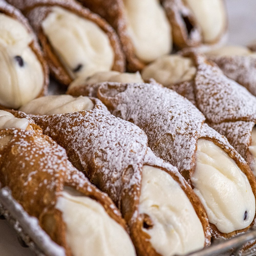 Fresh Italian Bakery in Ottawa | Farmer's Pick