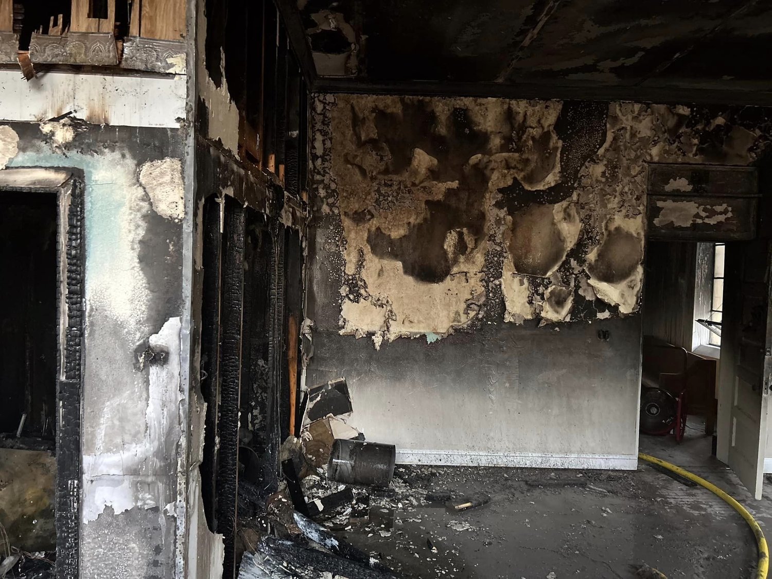 Fire damages historic Martin County Courthouse — The Big Sandy News