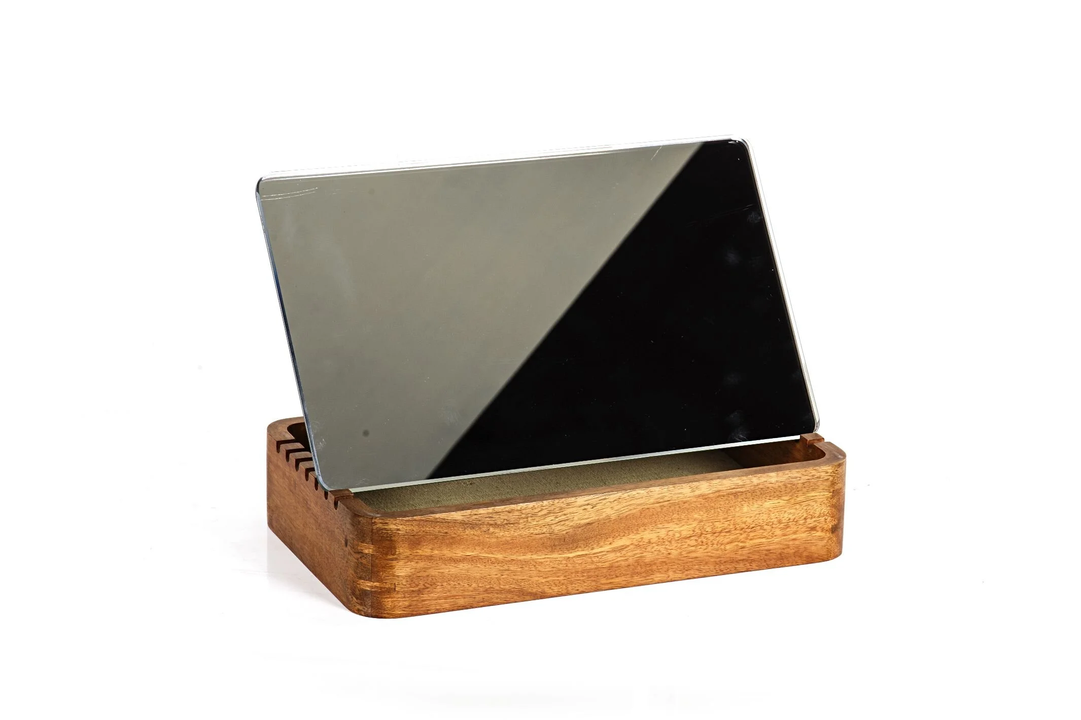 Sola Round Mirror Box — AKFD Studio