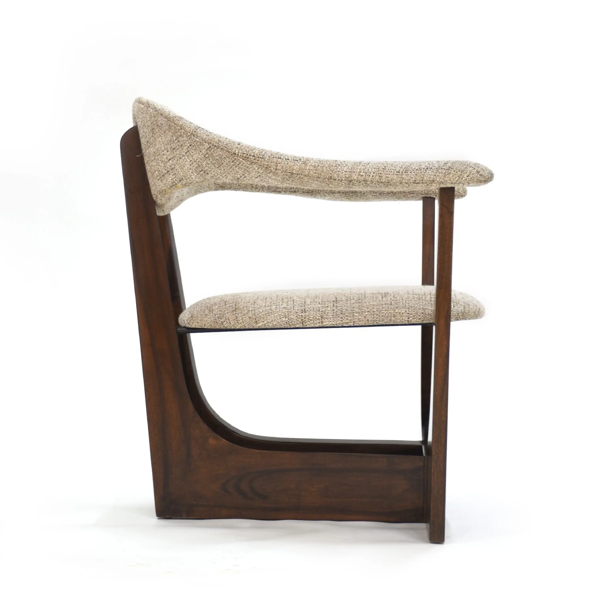 Square Easy Chair | Online Furniture Shopping — AKFD Studio