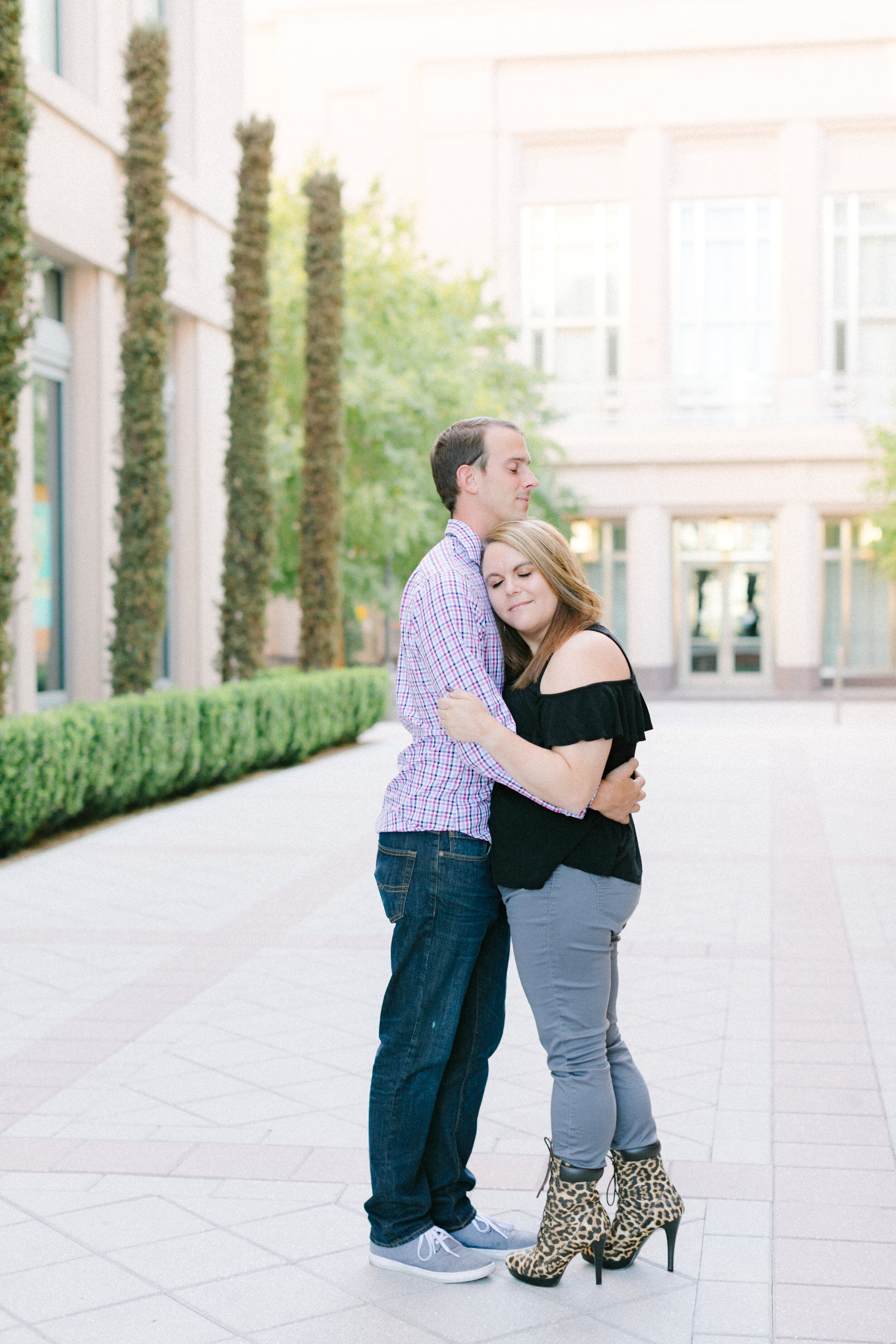 Sarah and Tim's Engagement Session at The Smith Center for the ...