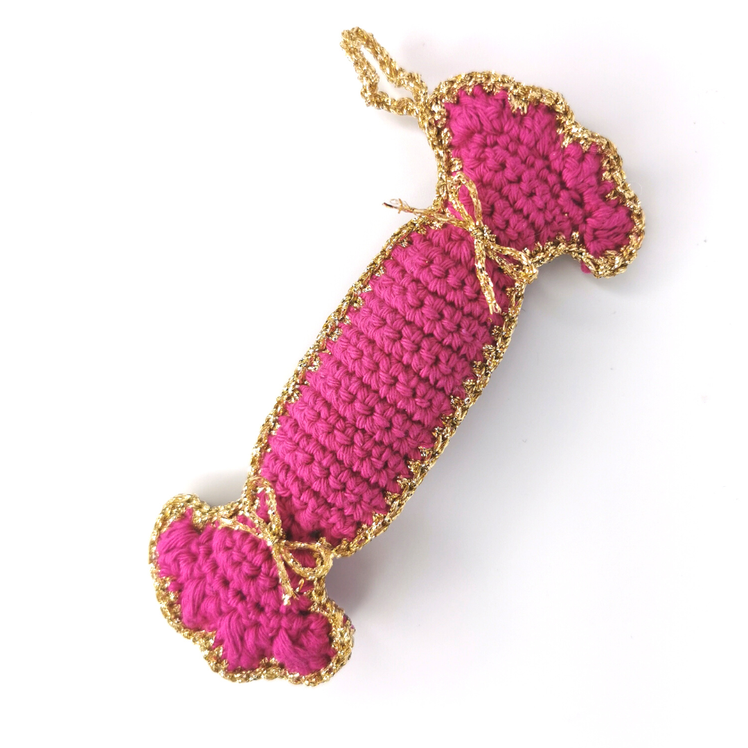 Christmas Cracker Ornament Free Crochet Pattern — Cilla Crochets