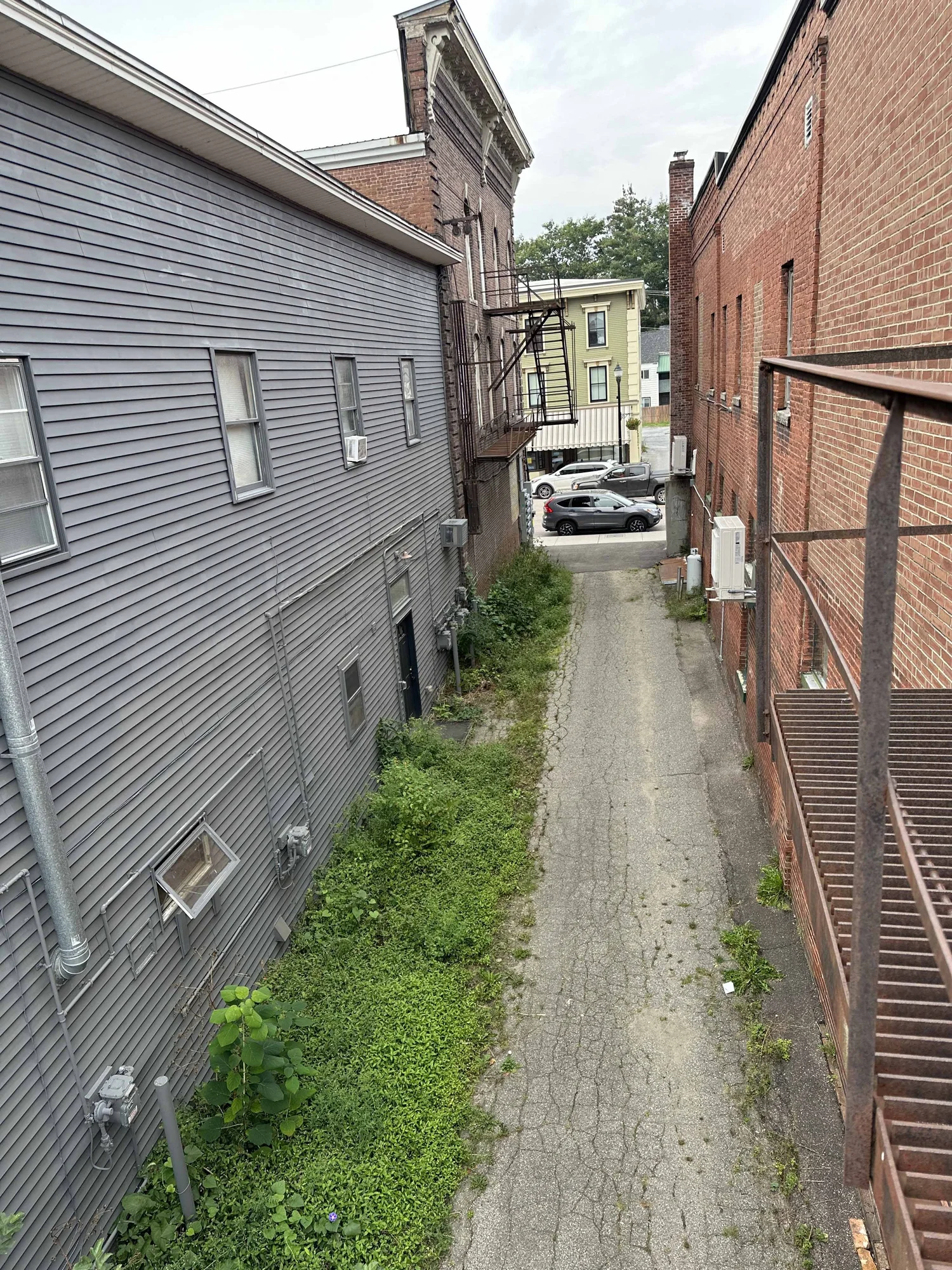 Board to review Stowe Street alley art installation; armory permit ...