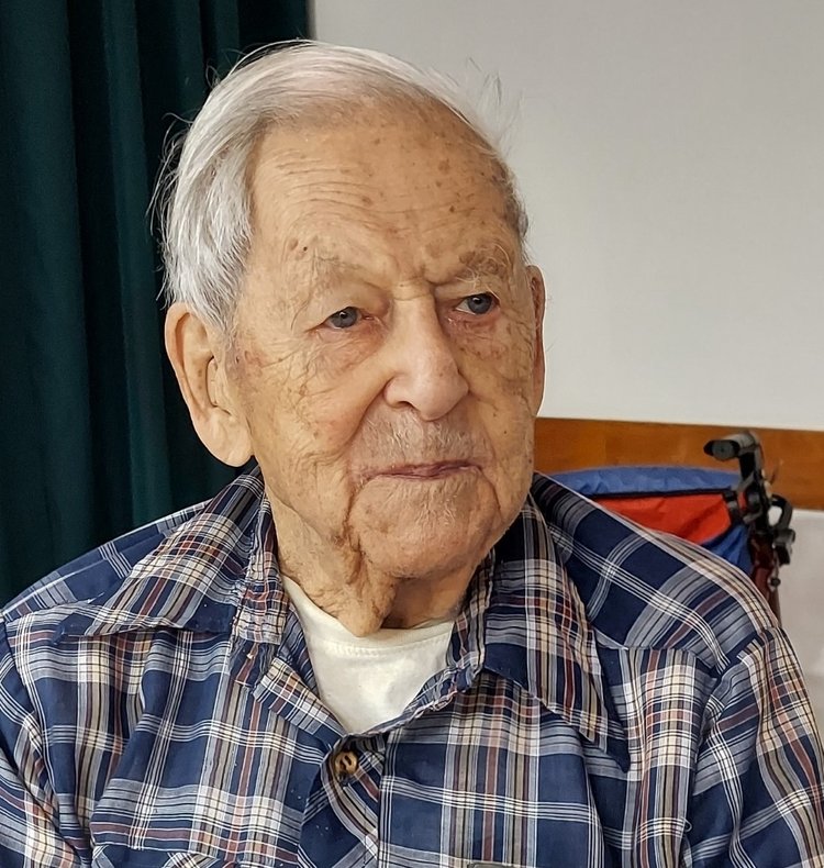Obituary: Raymond Elwin Eastman — Waterbury Roundabout Obituary: Raymond Elwin Eastman — Waterbury Roundabout