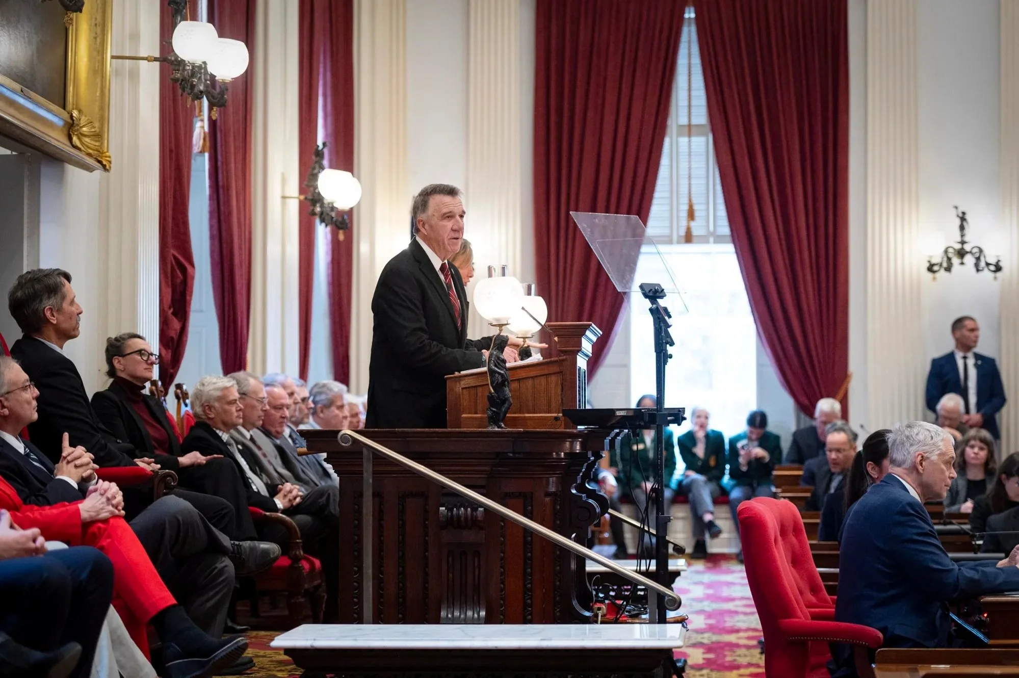 Gov. Phil Scott delivers budget address — Waterbury Roundabout