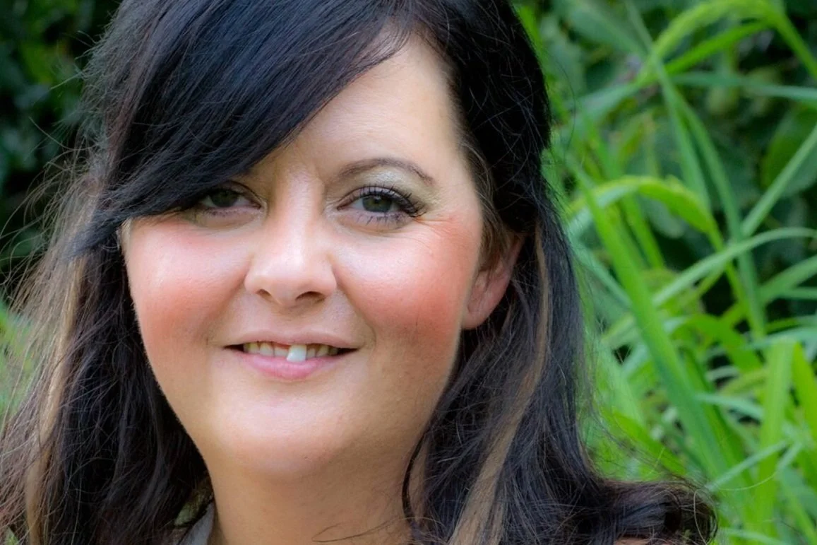 Angela Meer | Christian Leadership