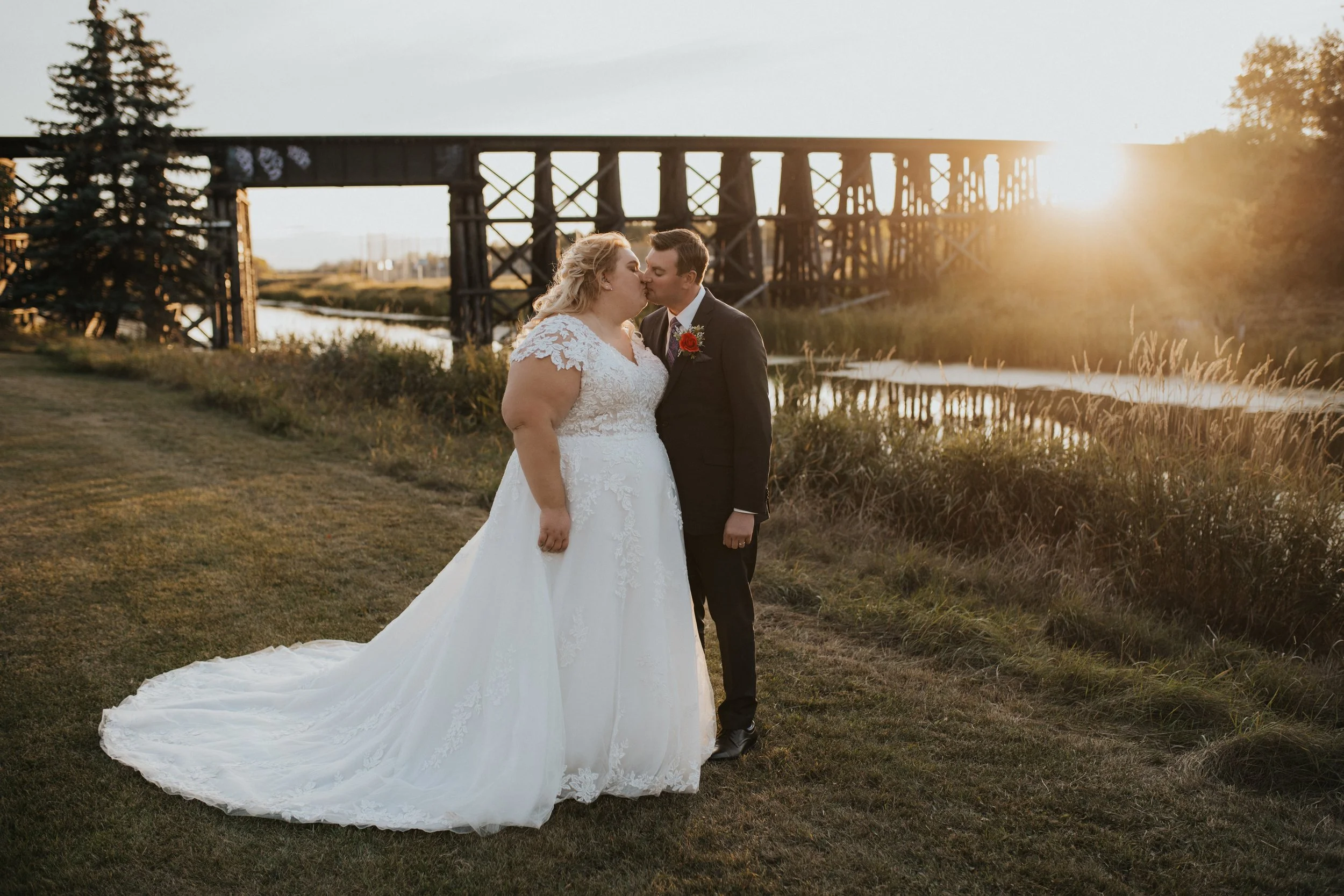 Robyn Eliza Photography: Wedding Photographer In Edmonton, AB