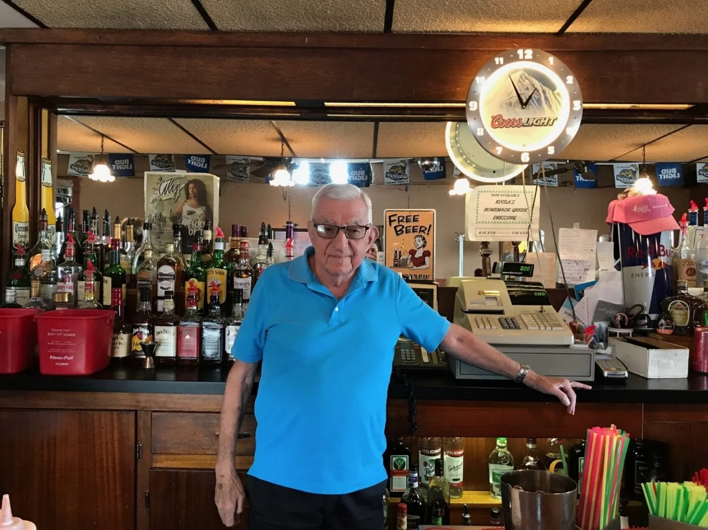 Michael's Bar & Grill