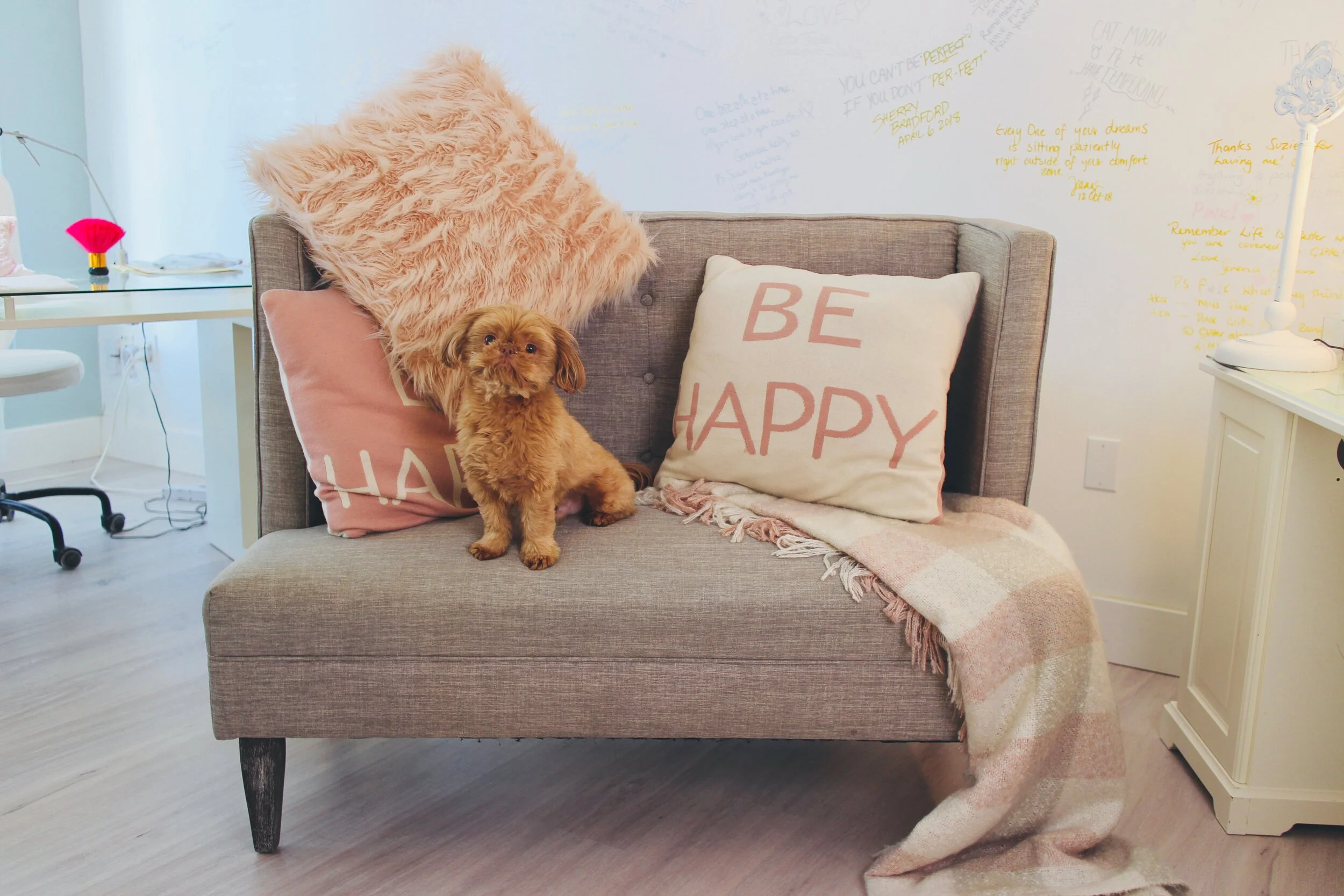 How to Choose, Set Up, and Organize Your Nail Desk — NAIL CAREER EDUCATION