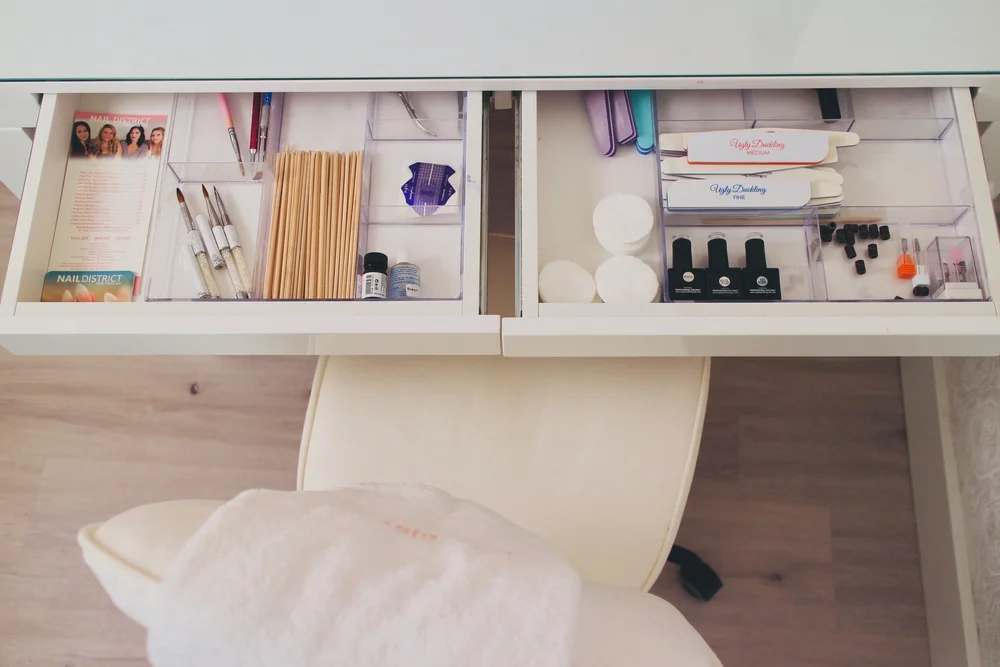 How to Choose, Set Up, and Organize Your Nail Desk — NAIL CAREER EDUCATION
