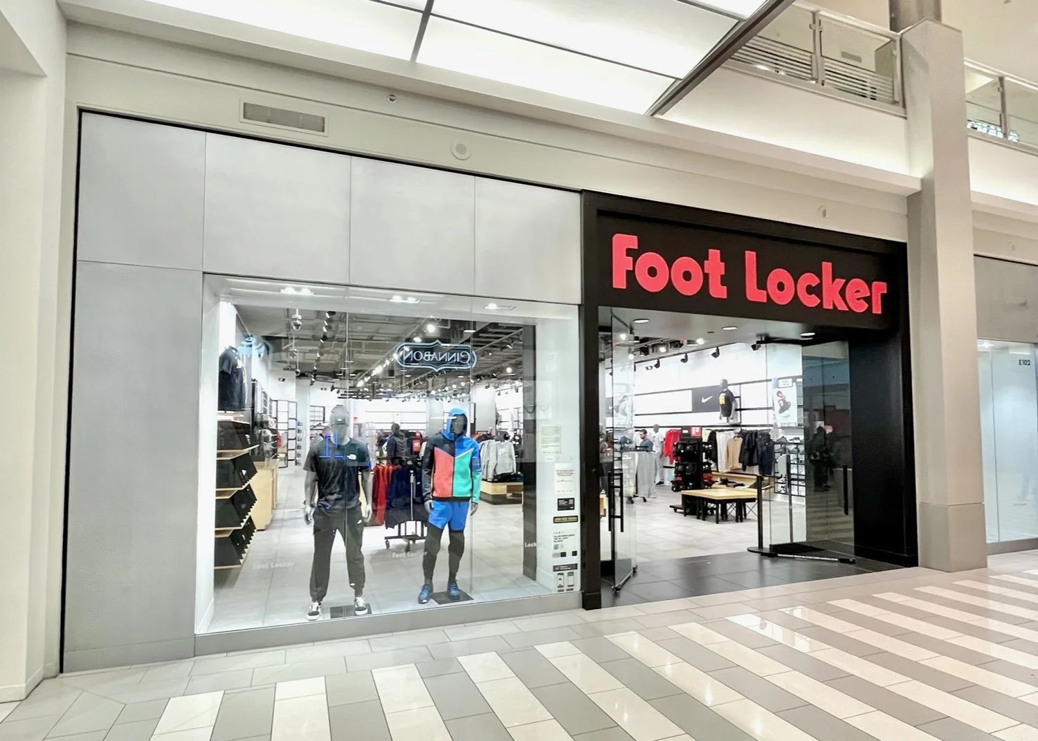 Foot Locker: Making Big Changes But Still Could Be in Trouble ...