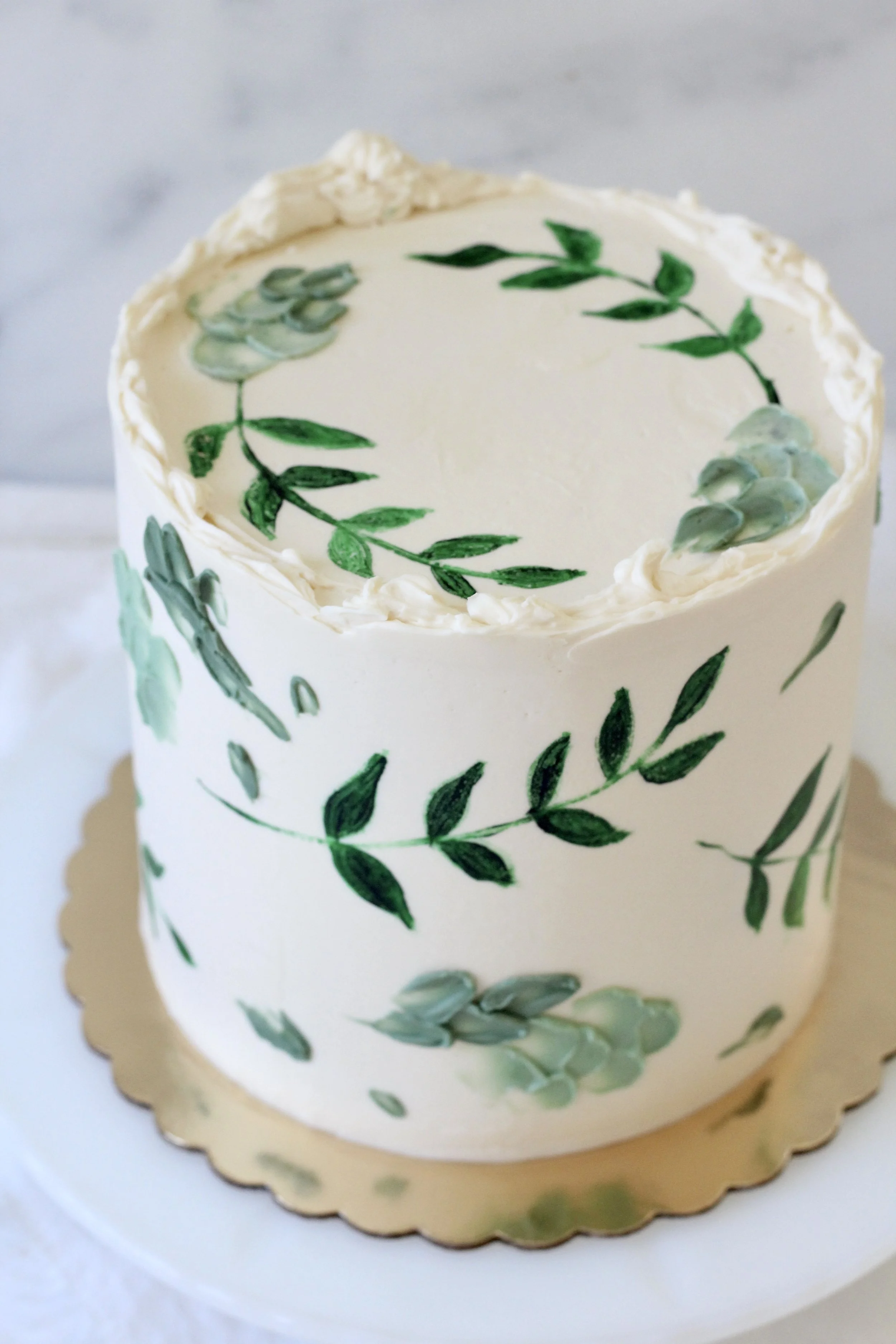 Custom Cakes in Seattle | Order Your Cake Now — Delicately Sweet ...