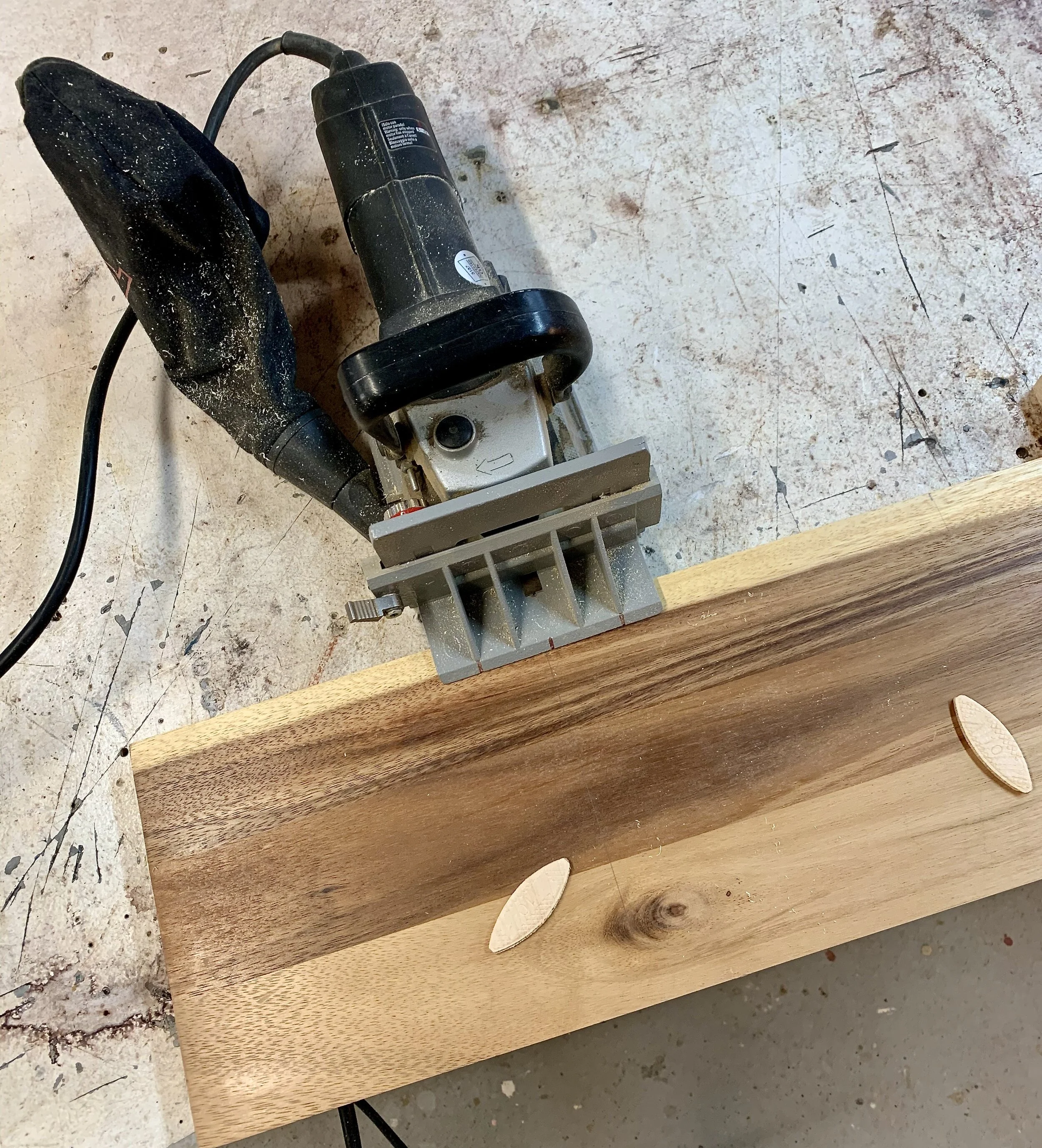 Les tables — ALAIN BOURQUE