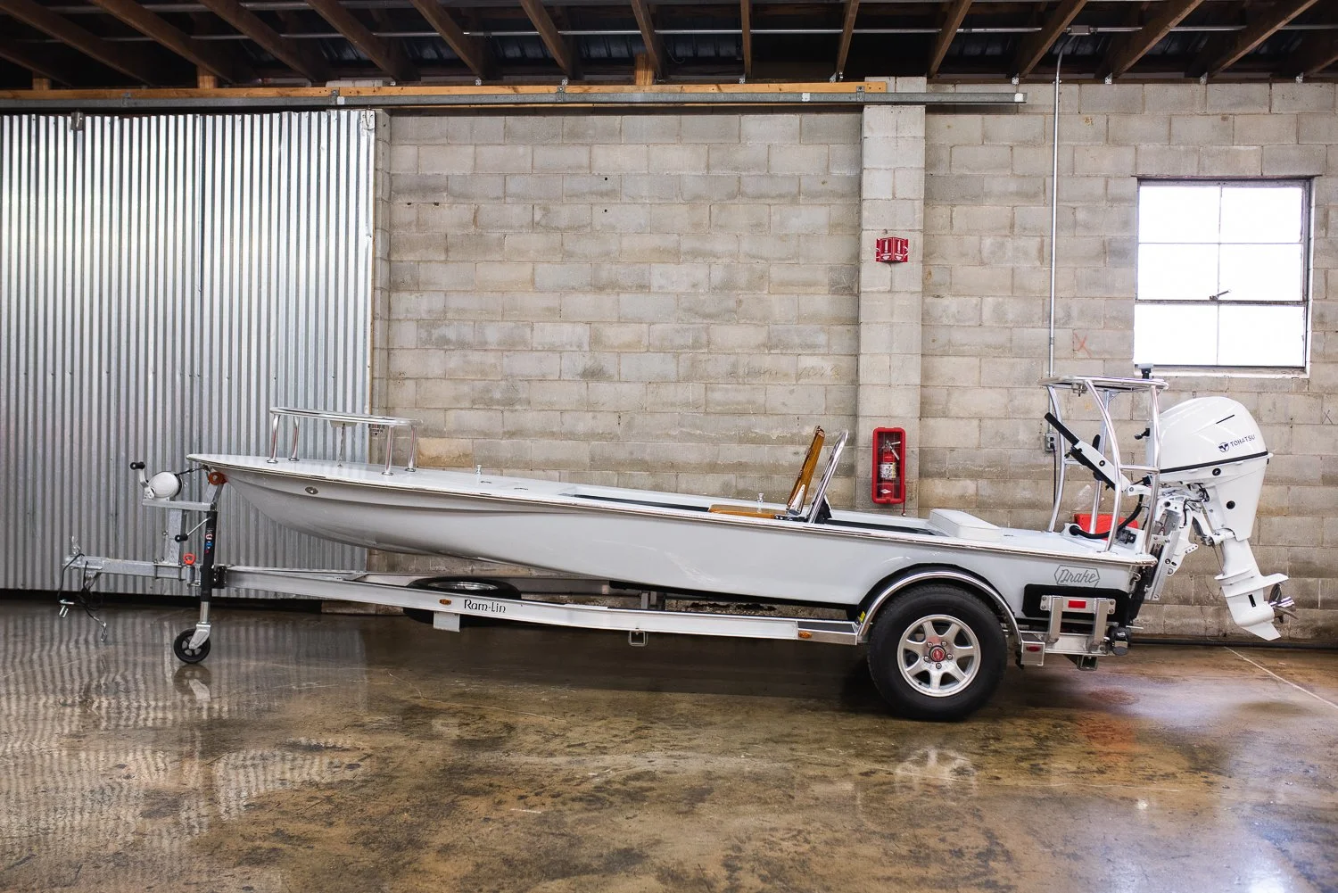 Outlaw — Drake Boatworks