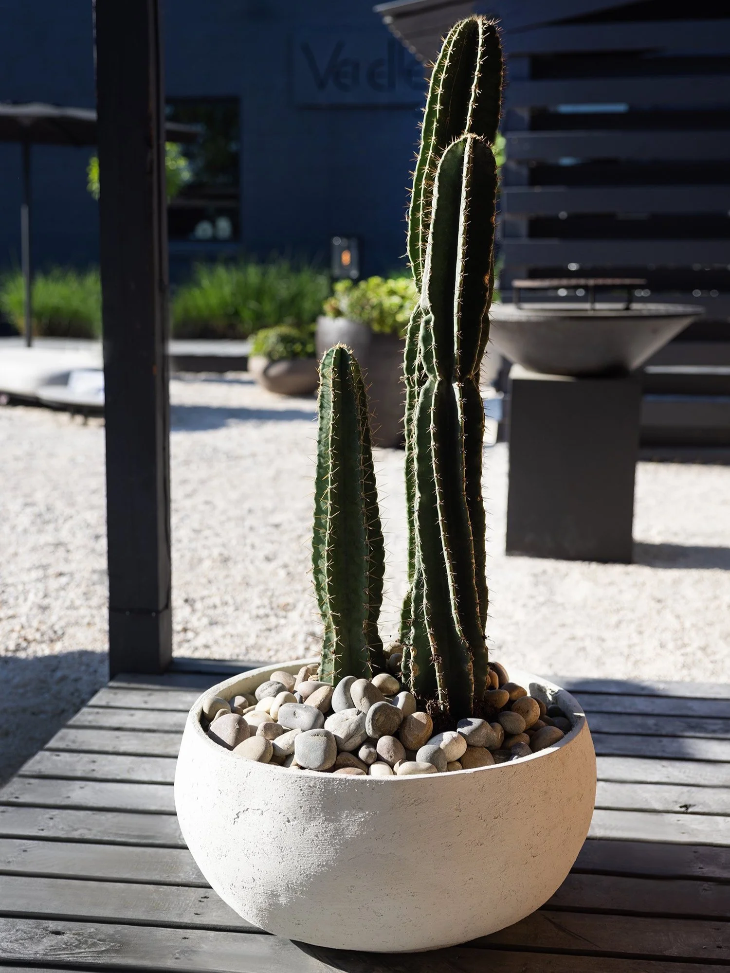 North Carolina Molded Stone Planters — JoinUs.Boutique