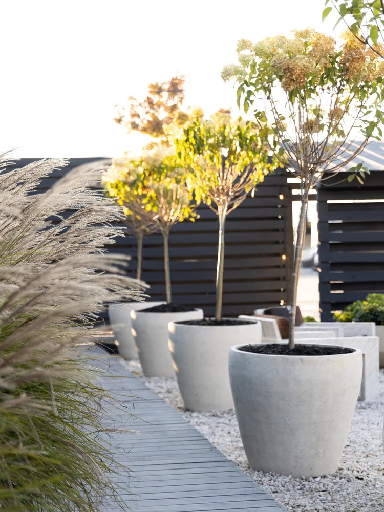 North Carolina Molded Stone Planters — JoinUs.Boutique