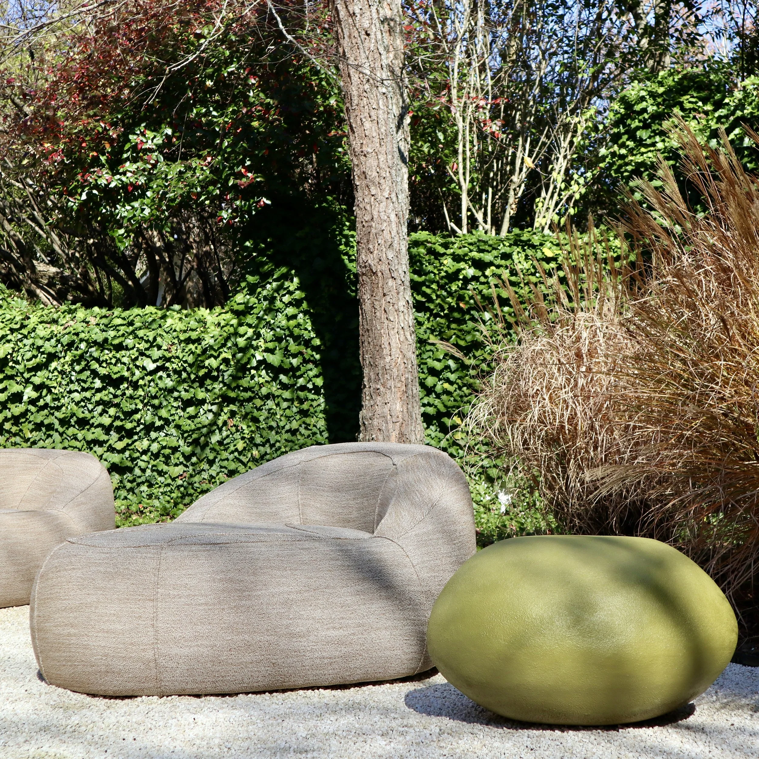 North Carolina Molded Stone Planters — JoinUs.Boutique