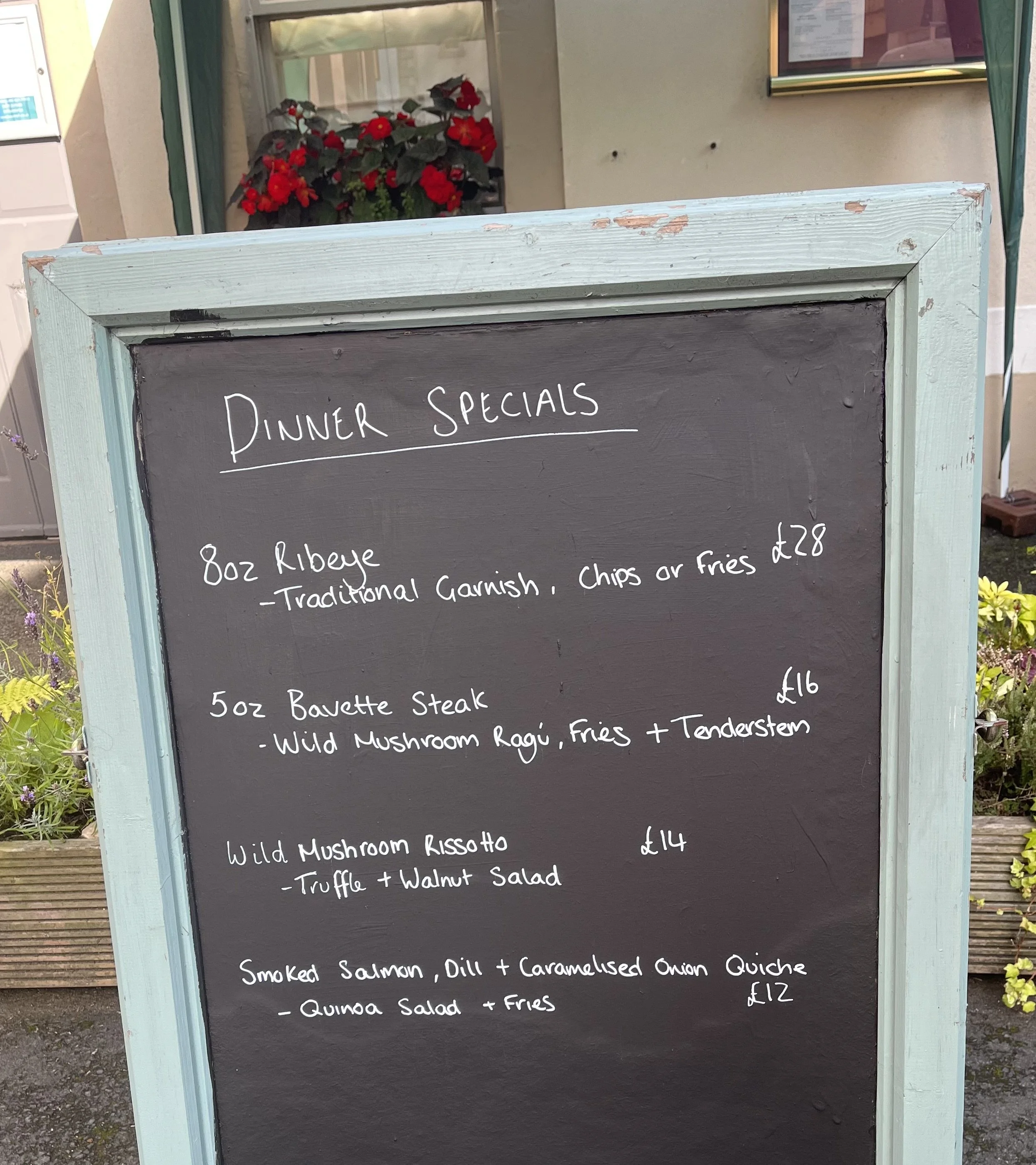 Sit In — The Cobbles Inn