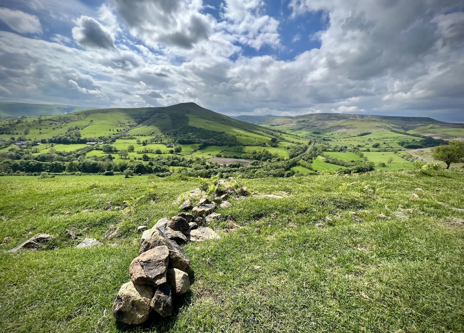 Edale Skyline - Peak District Walking Challenge
